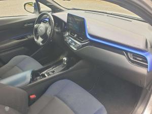 Pelēks Toyota C-HR 2017 Šauļi, ar dzinēja tilpumu 1.80 L un nobraukumu 250 tūkst. km par 12300 €, foto 7 vietnē AUTOMOTO.COM.LV