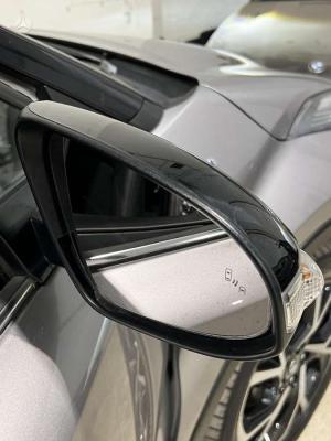 Pelēks Toyota C-HR 2017 Klaipėda, ar dzinēja tilpumu 1.80 L un nobraukumu 238 tūkst. km par 14999 €, foto 13 vietnē AUTOMOTO.COM.LV