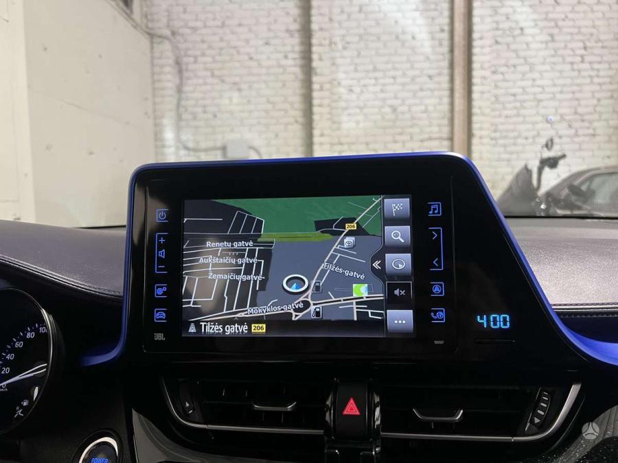 Pelēks Toyota C-HR 2017 Klaipėda, ar dzinēja tilpumu 1.80 L un nobraukumu 238 tūkst. km par 14999 €, foto 21 vietnē AUTOMOTO.COM.LV