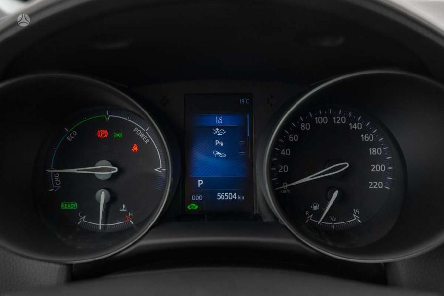 Серый Тойота C-HR 2017 в Вильнюс, объемом двигателя 1.80 л и пробегом 56 тыс. км за 17900 €, фото 22 на AUTOMOTO.COM.LV