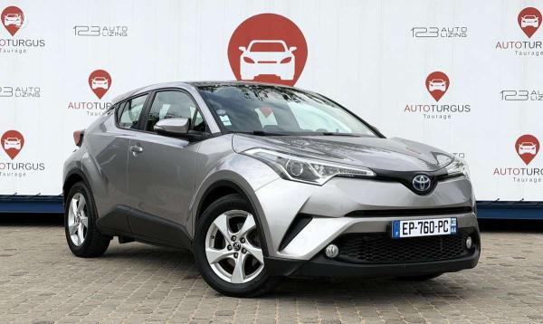 Grey Toyota C-HR 2017 in Taurage, with an engine capacity of 1.80 L and mileage of 269 thousand km for 11400 €, photo 3 on AUTOMOTO.COM.LV