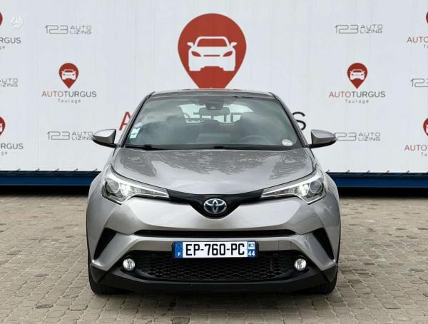 Grey Toyota C-HR 2017 in Taurage, with an engine capacity of 1.80 L and mileage of 269 thousand km for 11400 €, photo 5 on AUTOMOTO.COM.LV