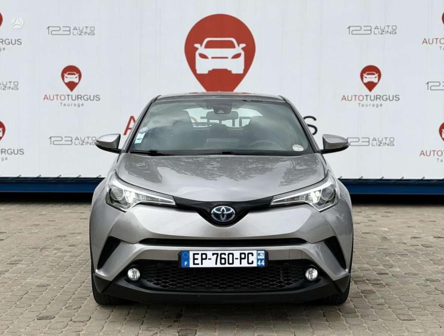 Серый Тойота C-HR 2017 в Таураге, объемом двигателя 1.80 л и пробегом 269 тыс. км за 11400 €, фото 6 на AUTOMOTO.COM.LV