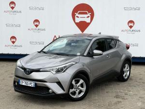 Серый Тойота C-HR 2017 в Таураге, объемом двигателя 1.80 л и пробегом 269 тыс. км за 11400 €, фото 8 на AUTOMOTO.COM.LV
