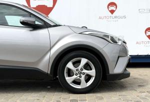 Серый Тойота C-HR 2017 в Таураге, объемом двигателя 1.80 л и пробегом 269 тыс. км за 11400 €, фото 16 на AUTOMOTO.COM.LV