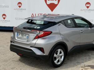 Серый Тойота C-HR 2017 в Таураге, объемом двигателя 1.80 л и пробегом 269 тыс. км за 11400 €, фото 21 на AUTOMOTO.COM.LV