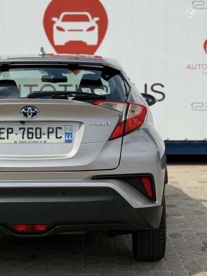 Серый Тойота C-HR 2017 в Таураге, объемом двигателя 1.80 л и пробегом 269 тыс. км за 11400 €, фото 25 на AUTOMOTO.COM.LV