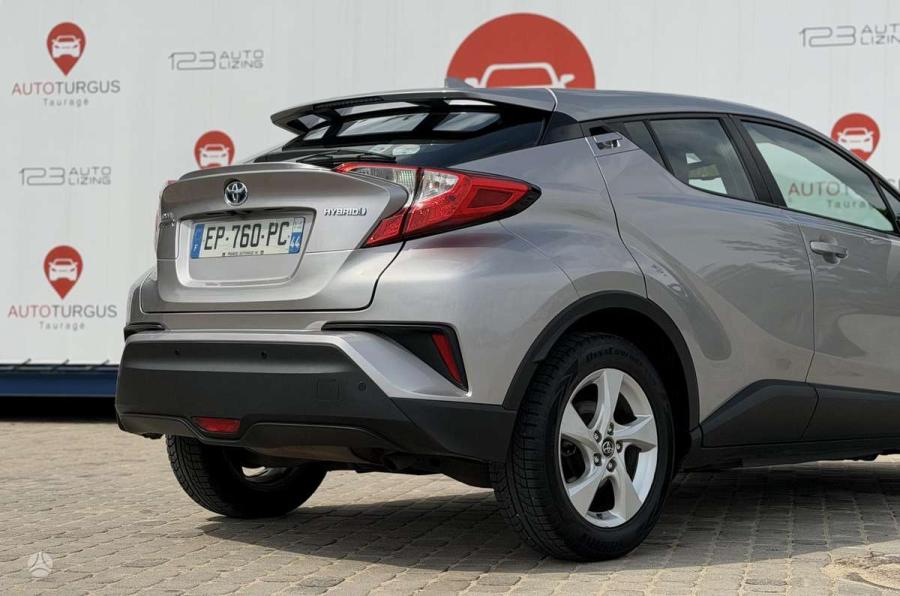 Серый Тойота C-HR 2017 в Таураге, объемом двигателя 1.80 л и пробегом 269 тыс. км за 11400 €, фото 27 на AUTOMOTO.COM.LV