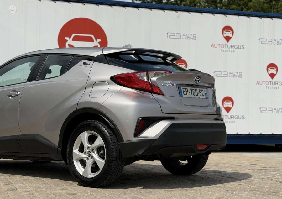 Серый Тойота C-HR 2017 в Таураге, объемом двигателя 1.80 л и пробегом 269 тыс. км за 11400 €, фото 30 на AUTOMOTO.COM.LV