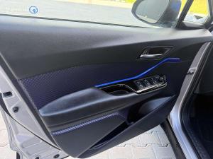 Pelēks Toyota C-HR 2017 Šauļi, ar dzinēja tilpumu 1.80 L un nobraukumu 250 tūkst. km par 12700 €, foto 16 vietnē AUTOMOTO.COM.LV