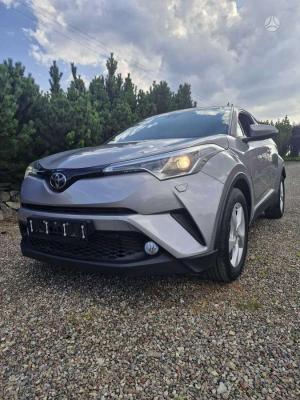 Серый Тойота C-HR 2017 в Алитус, объемом двигателя 1.20 л и пробегом 118 тыс. км за 13250 €, фото 4 на AUTOMOTO.COM.LV