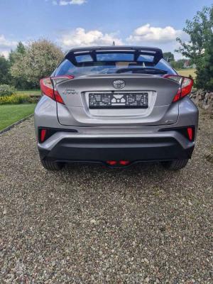 Серый Тойота C-HR 2017 в Алитус, объемом двигателя 1.20 л и пробегом 118 тыс. км за 13250 €, фото 12 на AUTOMOTO.COM.LV