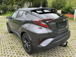 Серый Тойота C-HR 2017 в Каунас, объемом двигателя 1.80 л и пробегом 149 тыс. км за 16950 €, фото 9 на AUTOMOTO.COM.LV
