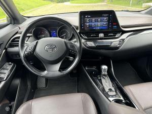 Серый Тойота C-HR 2017 в Каунас, объемом двигателя 1.80 л и пробегом 149 тыс. км за 16950 €, фото 11 на AUTOMOTO.COM.LV