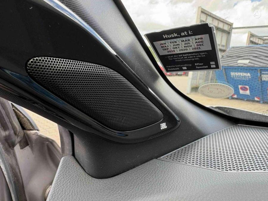 Pelēks Toyota C-HR 2017 Kauņa, ar dzinēja tilpumu 1.80 L un nobraukumu 164 tūkst. km par 17700 €, foto 13 vietnē AUTOMOTO.COM.LV