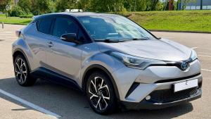 Grey Toyota C-HR 2017 in Siauliai, with an engine capacity of 1.80 L and mileage of 554 thousand km for 10550 €, photo  on AUTOMOTO.COM.LV