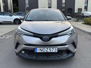 Pelēks Toyota C-HR 2017 Viļņa, ar dzinēja tilpumu 1.80 L un nobraukumu 113 tūkst. km par 12150 €, foto 3 vietnē AUTOMOTO.COM.LV
