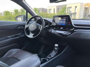 Pelēks Toyota C-HR 2017 Viļņa, ar dzinēja tilpumu 1.80 L un nobraukumu 113 tūkst. km par 12150 €, foto 11 vietnē AUTOMOTO.COM.LV