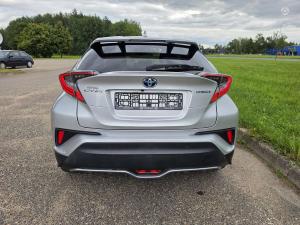 Серый Тойота C-HR 2017 в Каунас, объемом двигателя 1.80 л и пробегом 163 тыс. км за 15750 €, фото 7 на AUTOMOTO.COM.LV