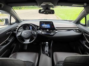 Серый Тойота C-HR 2017 в Каунас, объемом двигателя 1.80 л и пробегом 163 тыс. км за 15750 €, фото 15 на AUTOMOTO.COM.LV