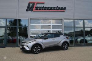 Grey Toyota C-HR 2017 in Vilnius, with an engine capacity of 1.80 L and mileage of 136 thousand km for 17000 €, photo  on AUTOMOTO.COM.LV