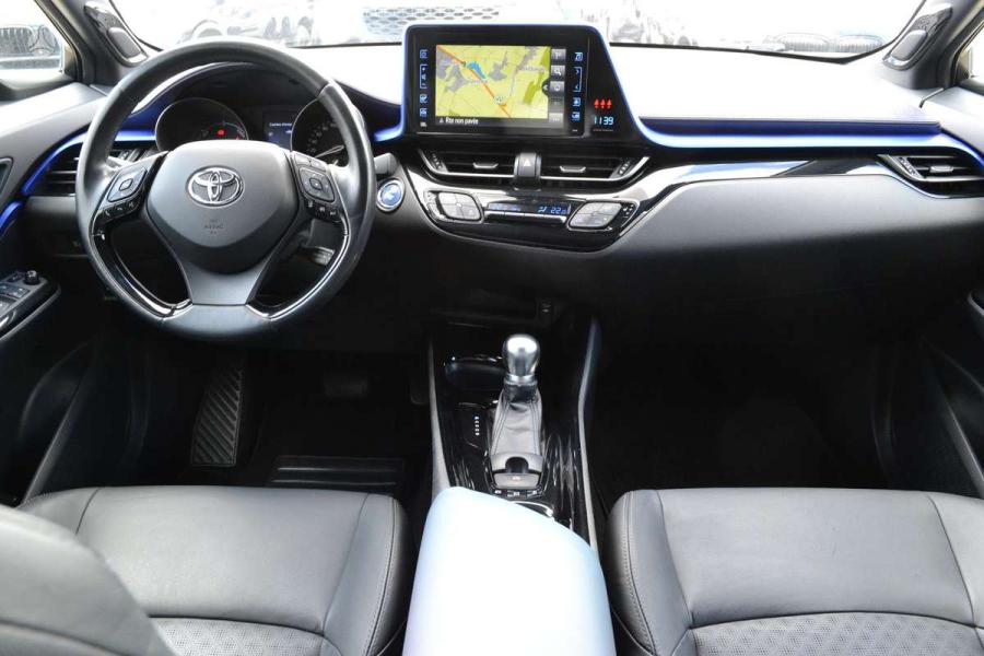 Серый Тойота C-HR 2017 в Вильнюс, объемом двигателя 1.80 л и пробегом 136 тыс. км за 17000 €, фото 40 на AUTOMOTO.COM.LV