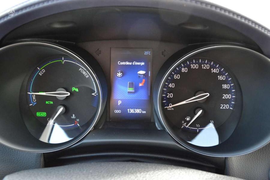 Серый Тойота C-HR 2017 в Вильнюс, объемом двигателя 1.80 л и пробегом 136 тыс. км за 17000 €, фото 46 на AUTOMOTO.COM.LV