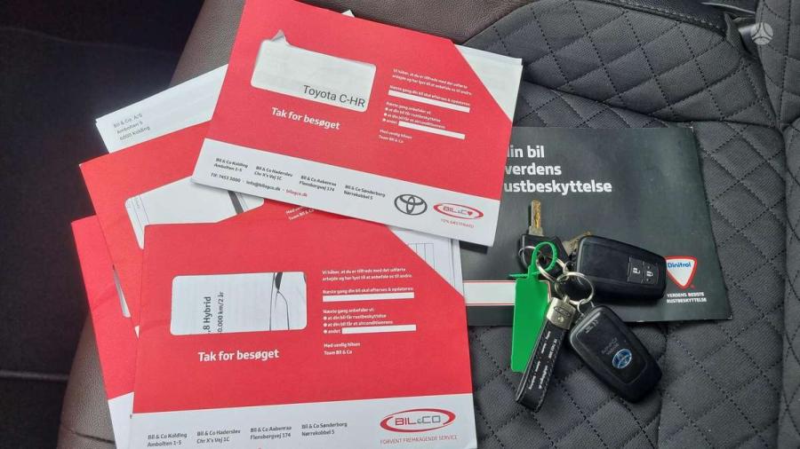 Pelēks Toyota C-HR 2017 Šauļi, ar dzinēja tilpumu 1.80 L un nobraukumu 153 tūkst. km par 16600 €, foto 31 vietnē AUTOMOTO.COM.LV