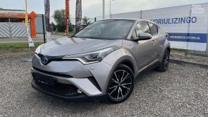 Серый Тойота C-HR 2017 в Мариямполе, объемом двигателя 1.80 л и пробегом 242 тыс. км за 13900 €, фото 3 на AUTOMOTO.COM.LV