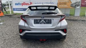 Серый Тойота C-HR 2017 в Мариямполе, объемом двигателя 1.80 л и пробегом 242 тыс. км за 13900 €, фото 8 на AUTOMOTO.COM.LV