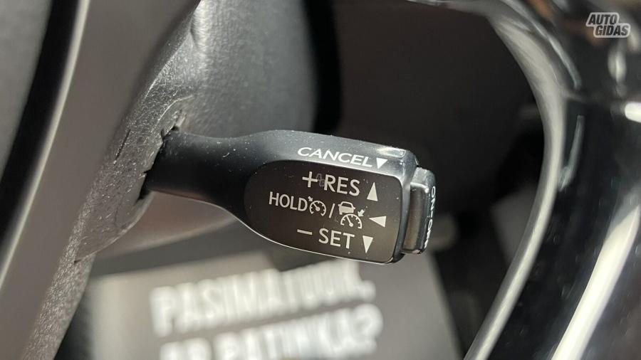 Серый Тойота C-HR 2017 в Мариямполе, объемом двигателя 1.80 л и пробегом 242 тыс. км за 13900 €, фото 30 на AUTOMOTO.COM.LV