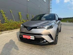 Grey Toyota C-HR 2017 in Vilnius, with an engine capacity of 1.80 L and mileage of 141 thousand km for 16450 €, photo  on AUTOMOTO.COM.LV