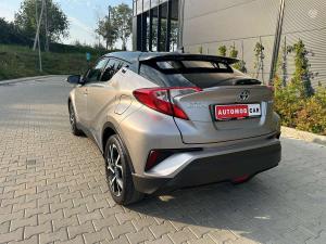 Grey Toyota C-HR 2017 in Vilnius, with an engine capacity of 1.80 L and mileage of 141 thousand km for 16450 €, photo 7 on AUTOMOTO.COM.LV