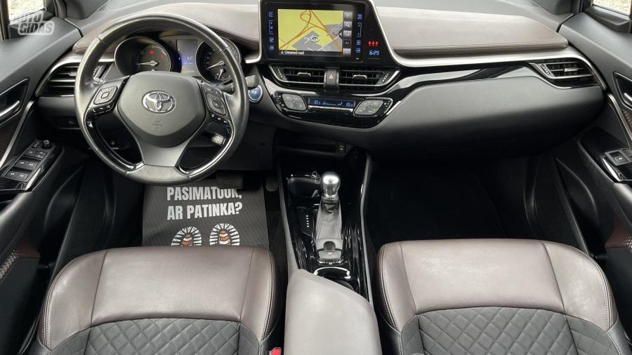 Pelēks Toyota C-HR 2017 Marijampole, ar dzinēja tilpumu 1.80 L un nobraukumu 242 tūkst. km par 13900 €, foto 28 vietnē AUTOMOTO.COM.LV