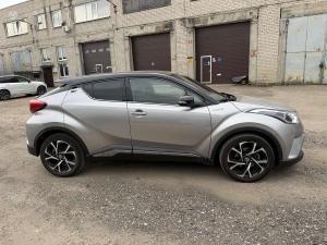 Grey Toyota C-HR 2017 in Vievis, with an engine capacity of 1.80 L and mileage of 0 thousand km for 15500 €, photo  on AUTOMOTO.COM.LV
