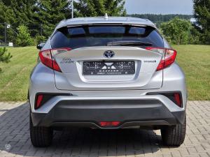 Pelēks Toyota C-HR 2017 Kauņa, ar dzinēja tilpumu 1.80 L un nobraukumu 204 tūkst. km par 15999 €, foto 9 vietnē AUTOMOTO.COM.LV
