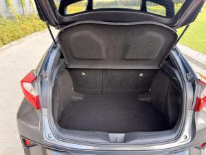 Pelēks Toyota C-HR 2017 Viļņa, ar dzinēja tilpumu 1.80 L un nobraukumu 169 tūkst. km par 15950 €, foto 17 vietnē AUTOMOTO.COM.LV