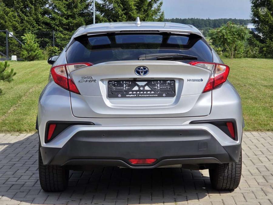 Pelēks Toyota C-HR 2017 Kauņa, ar dzinēja tilpumu 1.80 L un nobraukumu 204 tūkst. km par 15999 €, foto 9 vietnē AUTOMOTO.COM.LV