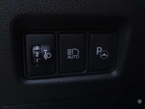 Pelēks Toyota C-HR 2017 Kauņa, ar dzinēja tilpumu 1.80 L un nobraukumu 204 tūkst. km par 15999 €, foto 20 vietnē AUTOMOTO.COM.LV