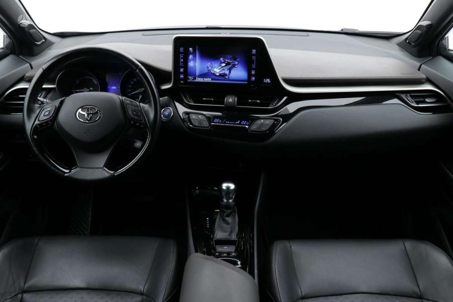 Grey Toyota C-HR 2017 in Vilnius, with an engine capacity of 1.80 L and mileage of 77 thousand km for 20900 €, photo 8 on AUTOMOTO.COM.LV