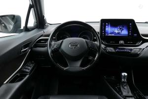 Grey Toyota C-HR 2017 in Vilnius, with an engine capacity of 1.80 L and mileage of 77 thousand km for 20900 €, photo 9 on AUTOMOTO.COM.LV