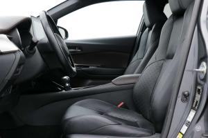 Grey Toyota C-HR 2017 in Vilnius, with an engine capacity of 1.80 L and mileage of 77 thousand km for 20900 €, photo 13 on AUTOMOTO.COM.LV
