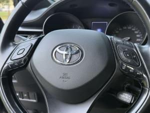 Pelēks Toyota C-HR 2017 Utena, ar dzinēja tilpumu 1.20 L un nobraukumu 162 tūkst. km par 10900 €, foto 17 vietnē AUTOMOTO.COM.LV