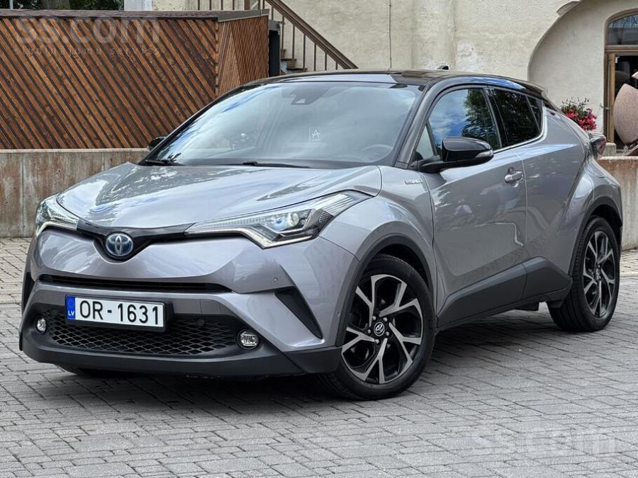 Pelēks Toyota C-HR 2017 Jelgava, ar dzinēja tilpumu 1.80 L un nobraukumu 198 tūkst. km par 16590 €, foto 1 vietnē AUTOMOTO.COM.LV
