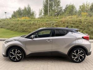 Серый Тойота C-HR 2017 в Вильнюс, объемом двигателя 1.80 л и пробегом 119 тыс. км за 17850 €, фото 14 на AUTOMOTO.COM.LV