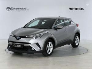Grey Toyota C-HR 2017 in Vilnius, with an engine capacity of 1.80 L and mileage of 164 thousand km for 16900 €, photo  on AUTOMOTO.COM.LV