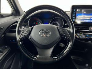 Grey Toyota C-HR 2017 in Vilnius, with an engine capacity of 1.80 L and mileage of 164 thousand km for 16900 €, photo 13 on AUTOMOTO.COM.LV