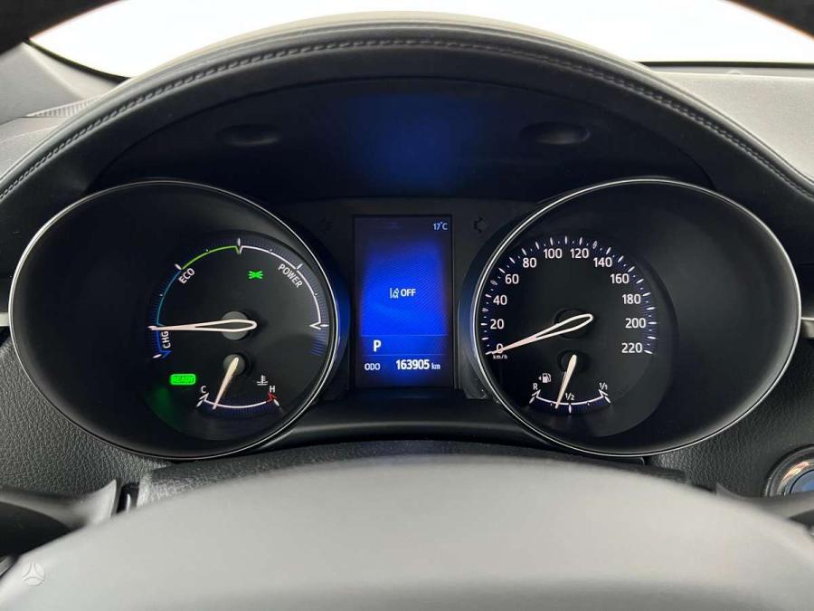 Grey Toyota C-HR 2017 in Vilnius, with an engine capacity of 1.80 L and mileage of 164 thousand km for 16900 €, photo 14 on AUTOMOTO.COM.LV
