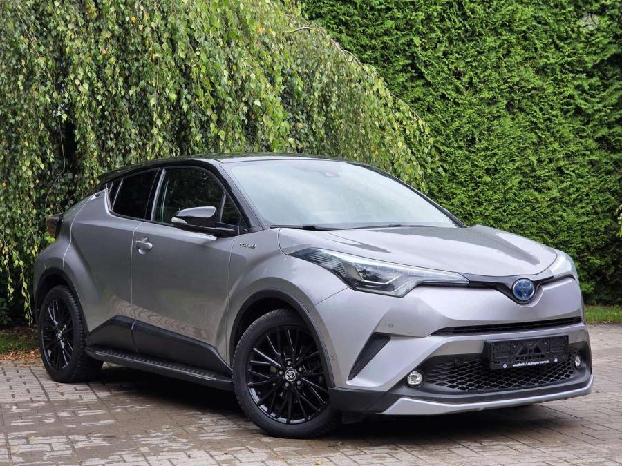Серый Тойота C-HR 2017 в Каунас, объемом двигателя 1.80 л и пробегом 220 тыс. км за 15999 €, фото 1 на AUTOMOTO.COM.LV