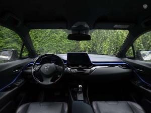Серый Тойота C-HR 2017 в Каунас, объемом двигателя 1.80 л и пробегом 220 тыс. км за 15999 €, фото 24 на AUTOMOTO.COM.LV